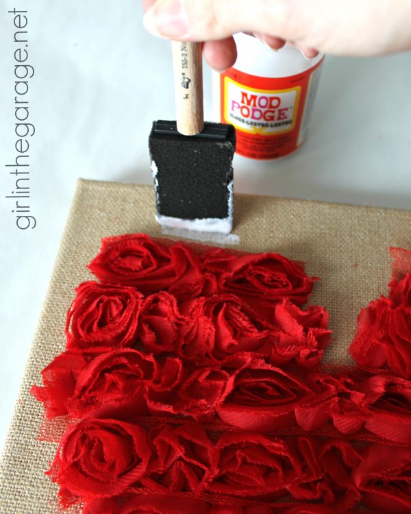 Rose Heart Art {Valentine's Day Tour}