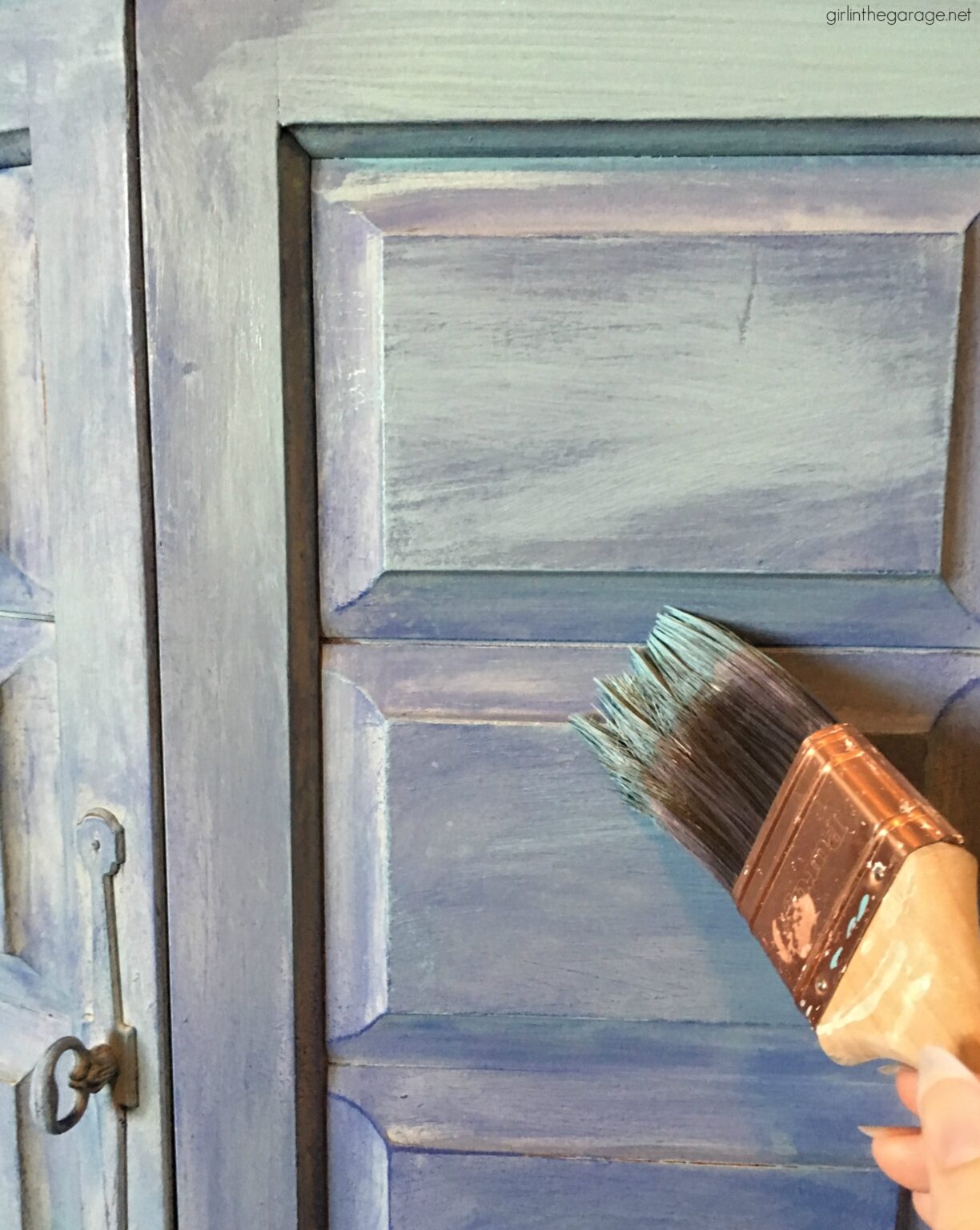 How to Blend Paint Colors for a Brilliant Finish - Girl in the Garage®