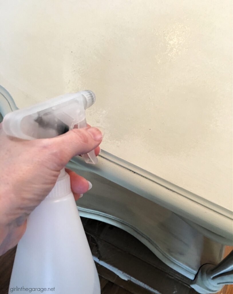 How to Create a Driftwood Finish with Chalk Paint - Girl in the Garage®